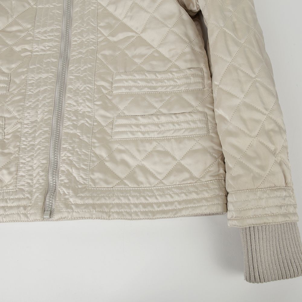 CHANEL Metallic Light Grey Quilted Zip-Up Jacket P26543 CHANEL Metallic Light Grey Quilted Zip-Up Jacket P26543