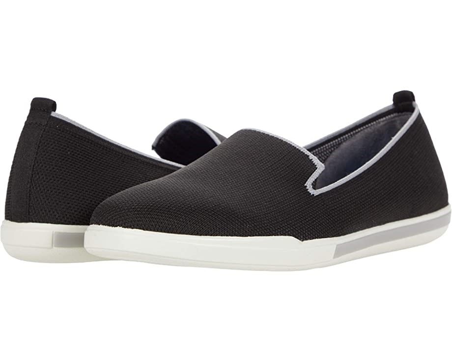 Mee too shoes store