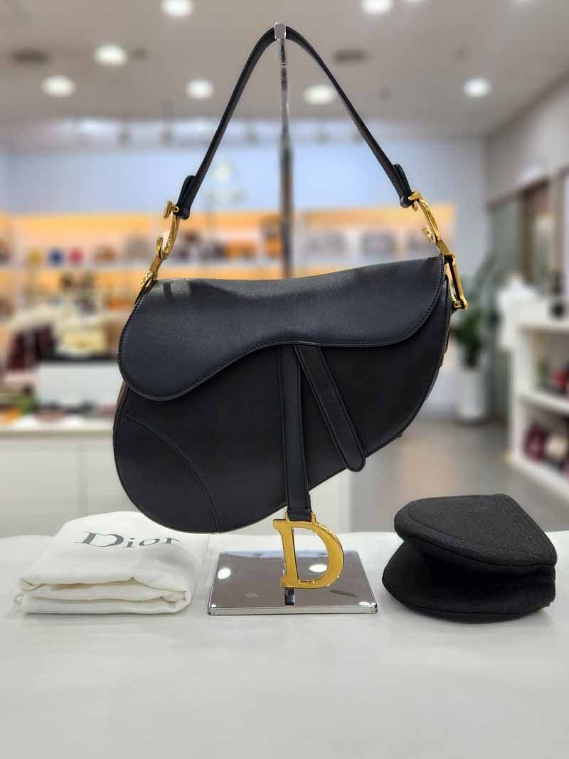 Dior Black Saddle Medium Shoulder Bag M0455CBAA 125840390 | eBay Dior Black Saddle Medium Shoulder Bag M0455CBAA 125840390 | eBay